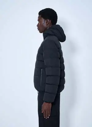 Moncler Arajoki Hooded Short Down Jacket