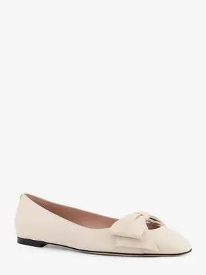 Valentino Garavani Leather Bow Ballerinas - Cream