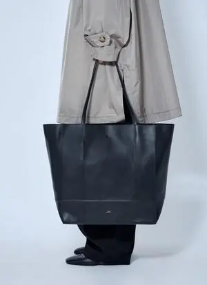 TOTEME Roam Leather Tote Bag - Black