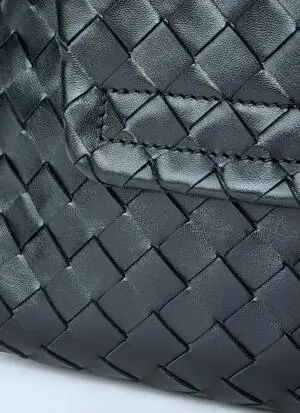 Bottega Veneta Giorno Handbag - Black
