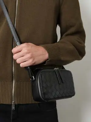 Bottega Veneta Leather Clutch Bag With Intrecciato Motif - Multicolor