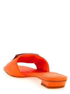 ROGER VIVIER Belle Vivier' Slides