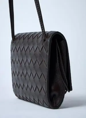 Bottega Veneta Andiamo Cross Body Bag - Brown