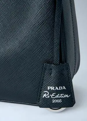 Prada Re-edition 2005 Saffiano Shoulder Bag