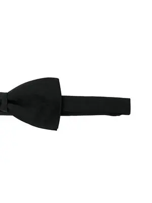 Saint Laurent Yves Bow Tie In Silk Satin - Black