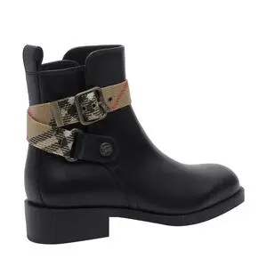 Burberry Huntley Booties