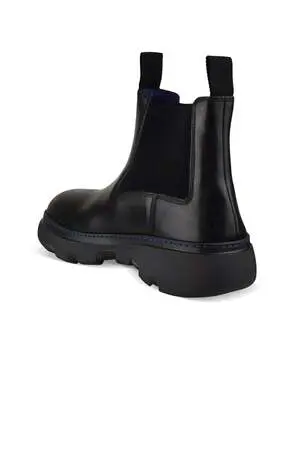 Burberry Leather Chelsea Boots