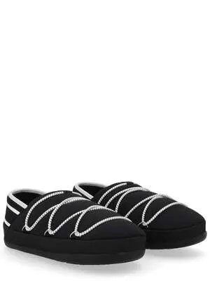 Moon Boot Slipper Icon - Black