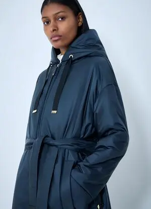 Max Mara Hooded Quilted Coat With Belt - Blue