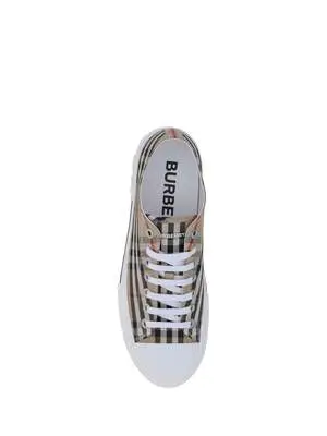 Burberry Tnr Jacke Sneakers - Brown
