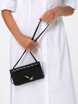 Bottega Veneta Andiamo Clutch Bag - Black
