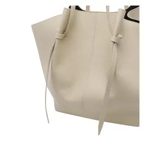 Yuzefi Xl Mochi Shoulder Bag