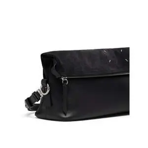 MAISON MARGIELA Shoulder Bags