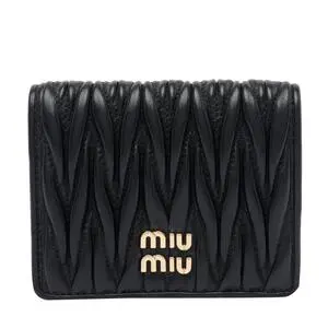 Miu Miu Small Matelasse' Wallet - Black