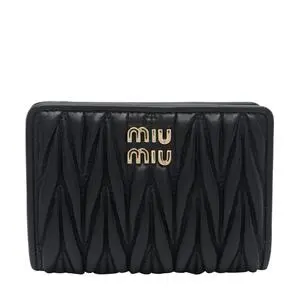 Miu Miu Logo Matelasse' Wallet - Black