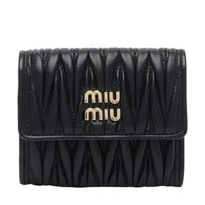 Miu Miu Logo Matelasse' Wallet - Black