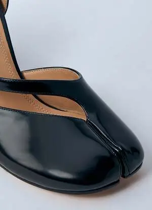 MAISON MARGIELA Tabi Toe Pump Heels