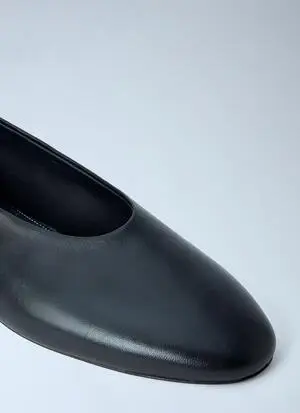 TOTEME Leather Ballerinas - Black