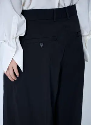 TOTEME Single Pleat Cotton Trousers - Black