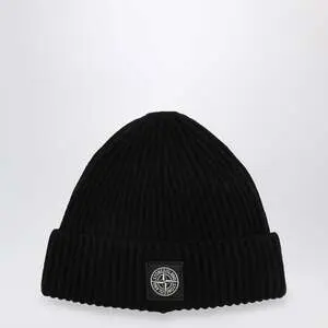 Stone Island Compass Patch Beanie In Wool - Black