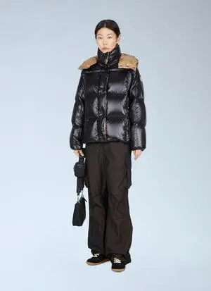 Moncler Parana Short Down Jacket - Black