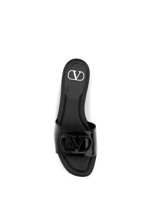 Valentino Garavani Vlogo Patent Leather Slide Sandals - Black