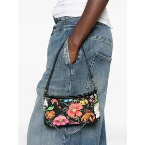 Gucci Shoulder Bags