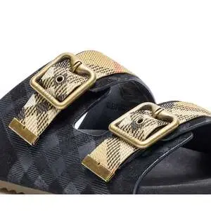 Burberry Urchin Check Sandals