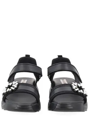 ROGER VIVIER Viv On The Run Sandals - Black