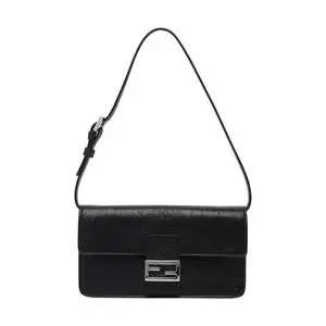 Fendi Tube Wallet On Chain - Black