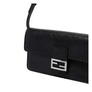 Fendi Tube Wallet On Chain