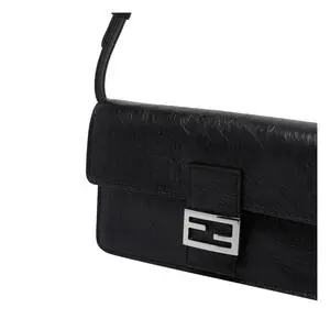 Fendi Tube Wallet On Chain - Black