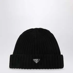 Prada Virgin Wool Beanie With Enamelled Triangle Logo - Black