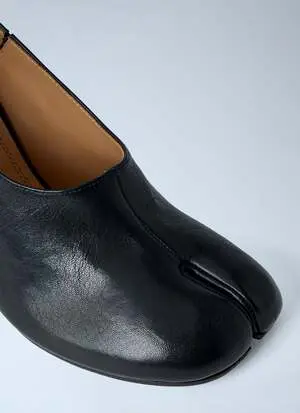 MAISON MARGIELA Leather Tabi High Pumps - Black