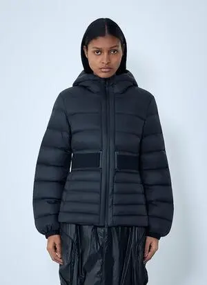 Moncler Magnolia Quilted Puffer Jacket