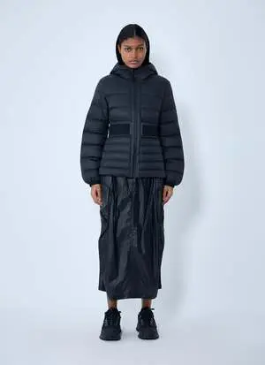 Moncler Magnolia Quilted Puffer Jacket
