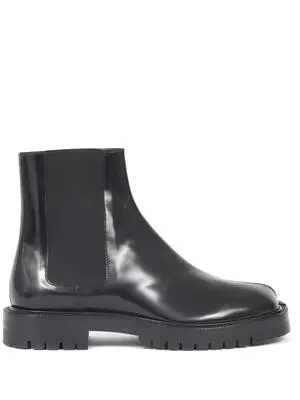 MAISON MARGIELA Tabi Boots