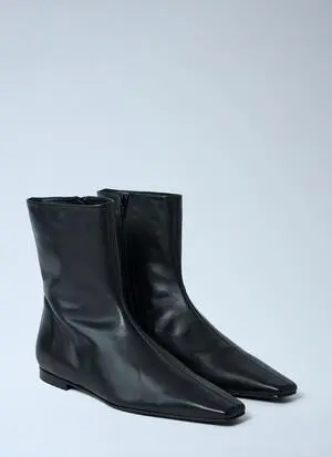 TOTEME Zipped Leather Boots - Black