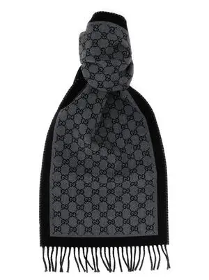 Gucci Gg Jacquard Scarf - Gray