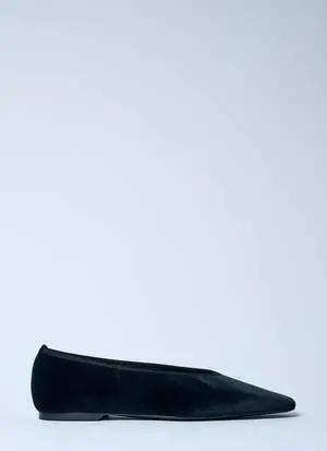 TOTEME Minimalist Velvet Ballerina Flats - Black
