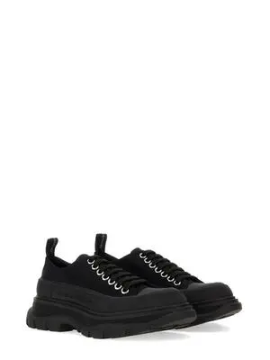 Alexander McQueen Tread Slick Sneaker - Black