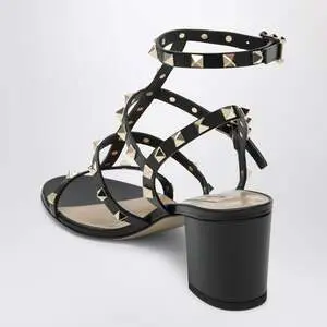 Valentino Garavani Rockstud Calfskin Leather Sandals With Studs - Black