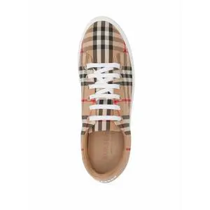 Burberry Check Pattern Low Top Sneakers - Cream