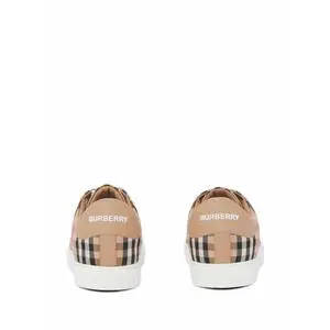 Burberry Check Pattern Low Top Sneakers - Cream