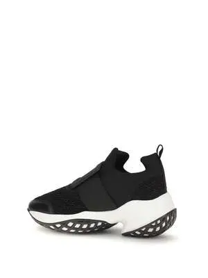 ROGER VIVIER Viv Run Sneakers - Black