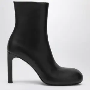 Balenciaga Fargo Ankle Boots In Leather - Black