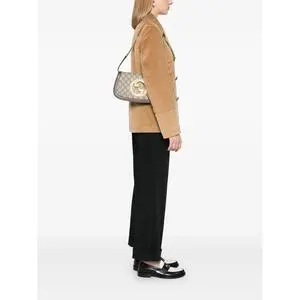 Gucci Neutrals Shoulder Bags