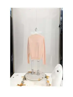 Dior Pullover Coverbook