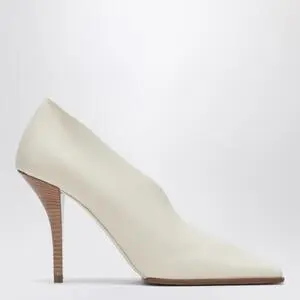 Alaïa Soft Square Ivory Pumps