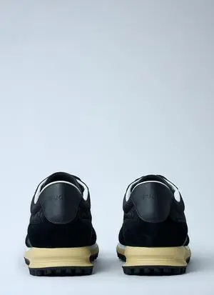 Gucci Re-motion Sneakers - Black